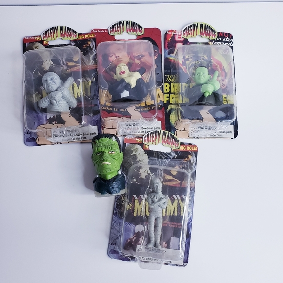 Vintage | Other | Creepy Classics Horror Monster Movie Finger Puppet ...